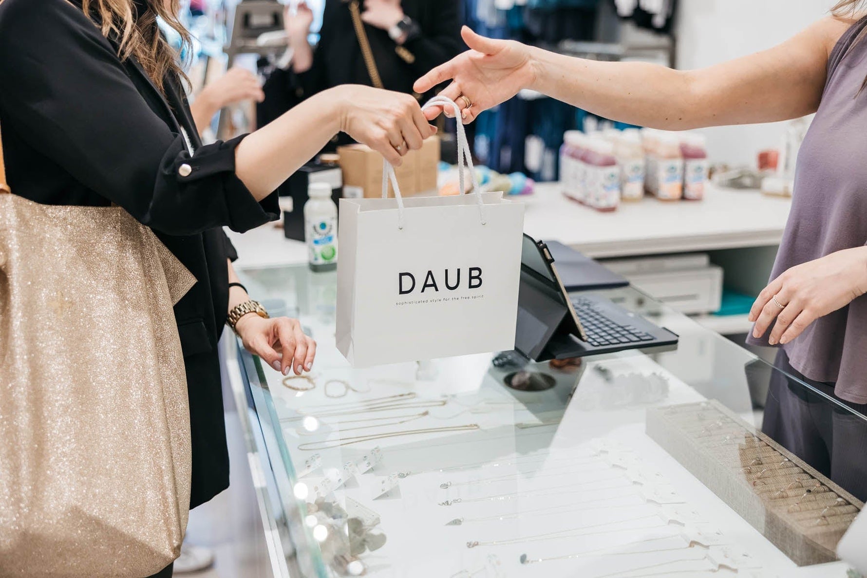 Contact Us – Daub + Design